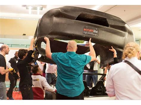 1 Build Open Source Car Scrum Dwika V1pptx