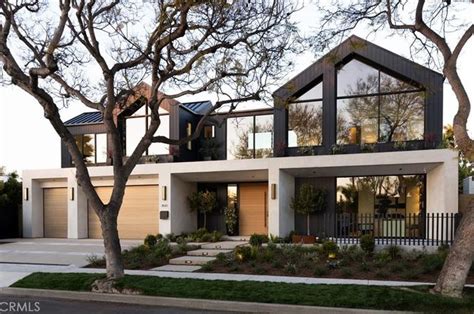2100 Windward Ln Newport Beach Ca 92660 For Sale 10500000