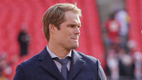 Greg Olsen Sends Warning To Tom Brady Over Fox Broadcasting Job