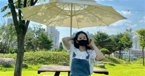 전진♥ 류이서 집 근처에 이런 카페가 있다니 멜빵 청바지 입고 청순美 뿜뿜