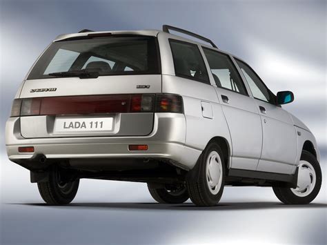 LADA 111 Specs, Performance & Photos - 1998, 1999, 2000, 2001, 2002 ...
