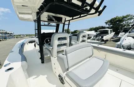 New 2025 Boston Whaler 330 Outrage 06854 Norwalk Boat Trader