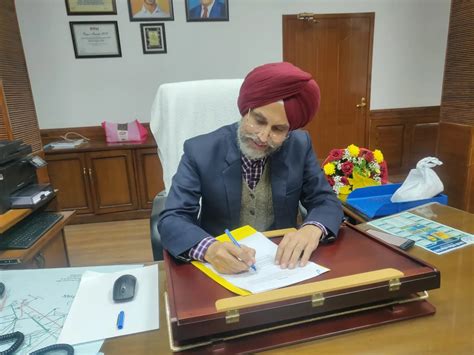 Thapar Alumnus Er Vardeep Singh Mander Assumes Charge As Director
