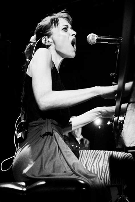 Fiona Apple Expands Tour Coming To Tx For 2 Shows Dates