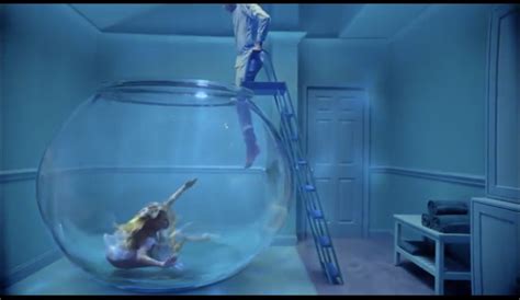 Taylor Swift Underwater