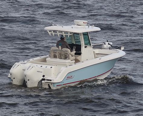 2022 Boston Whaler 250 Outrage Centre Console For Sale Yachtworld