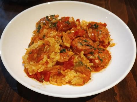 Наденица с ориз и зеленчуци Рецепта Ezinebg