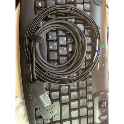Sensor Quang Keyence Fs N41n Kèm Sợi Quang Như ảnh Shopee Việt Nam