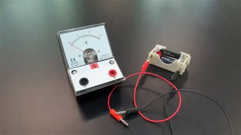 How Is A Voltmeter Connected In A Circuit ElectronicsHacks
