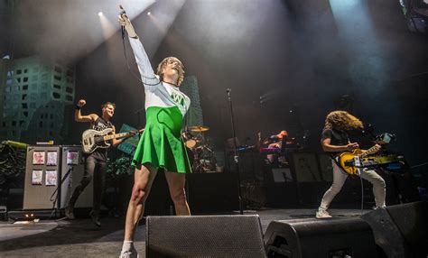 My Chemical Romances Mikey Way On Learning Bass In Front Of 20 000