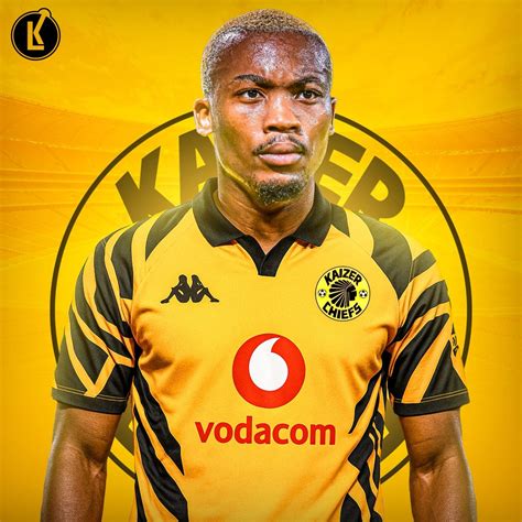 Kaizer Chiefs Secure Striker Khanyisa Mayo In Major 2025 Signing