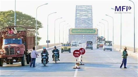 စစ်ကိုင်းမြို့က ရဲတပ်ရင်းနှစ်ခုနဲ့ စစ်အုပ်စုဂိတ်ကို တပြိုင်တည်း ဗုံးသီးချ တိုက်ခိုက်၊ Youtube