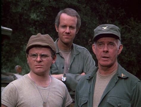 M A S H Season 4 Episode 6 The Bus 17 Oct 1975 Mash 4077 Mike