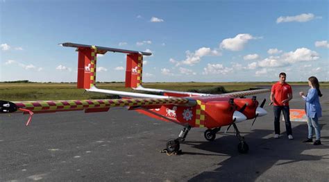 uk researchers test drone swarms for wildfire detection and suppression