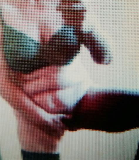 いたずらな成熟したselfies セックスの写真