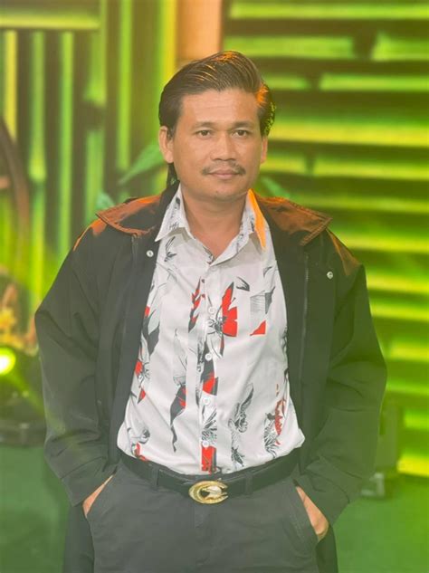 មកមើលគំរូផ្ទះដែល ពាក់មី ធ្វើជូនម្ដាយក្មេក ឡើងប្រណីតកប់ Khmerload Cambodia Latest News