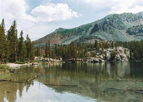 7 Incredible Day Hikes In Mammoth Lakes