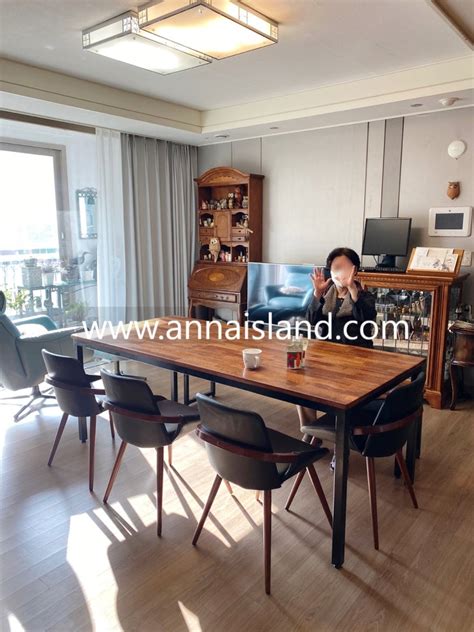 인테리어 공사 없이 책장과 테이블로 거실을 확 바꿔볼까요 거실 책장 인테리어 거실 책상 인테리어 서재형 거실 네이버 블로그