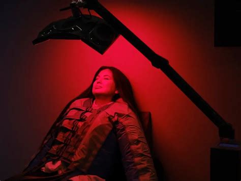Red Light Therapy For Cancer Treatment Benefits And Safety