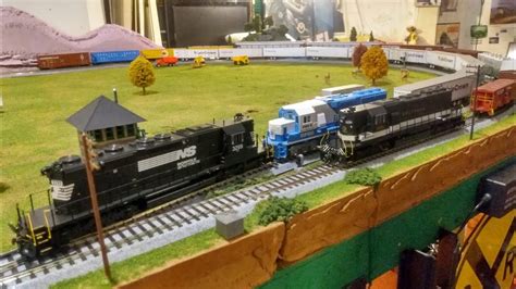 Ho Scale Athearn Ns Sd40 2 3299 Tsunami 2 Sound And Dcc With A Athearn