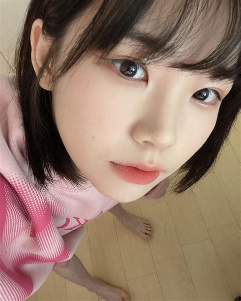 Mz하게 셀카찍은 우정잉 치지직 에펨코리아