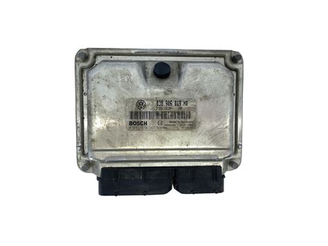 Controller 038906019hq 0281010957 Vw Seat Bosch 60624 Used