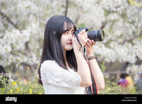 Dslr Camera Girl Pic At Amy Palmer Blog