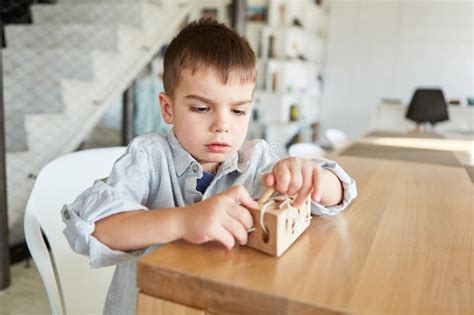 Threading Block Stock Photos Free Royalty Free Stock Photos From