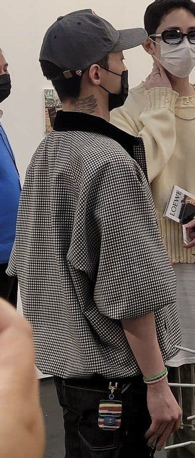 [지드래곤] 폼 개같이 돌아온 지디 어제자 최신 근황 유머 움짤 이슈 에펨코리아