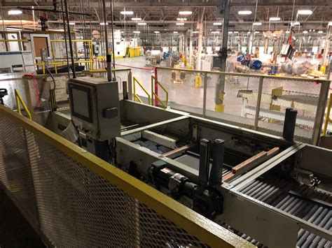 Alvey 923ss High Speed Palletizer Beverage Industries