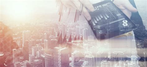 A Winning CMO Marketing Strategy Needs To Combine Art And Science