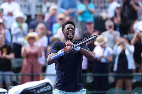 Monfis Poludeo Na Sudiju Neću Da Igram U Ovakvim Uslovima Vesti Tenis B92 Sport