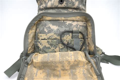 Lbt 2595e Mini Hydration Backpack Universal Camoufalge Gear Illustration