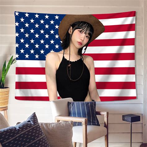 Le Sserafim คาวบอย Chawon American Flag Wall Tapestry พร้อมคลิปโพลีเอสเตอร์ Tapestries ห้องนอน