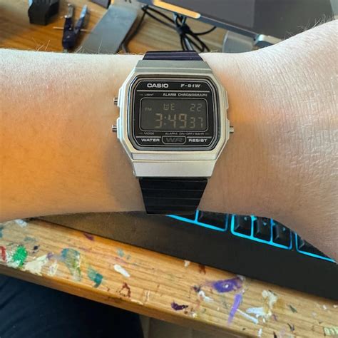 Custom Casio F 91w Negative Display And Metal Band Mod With Custom Case Etsy