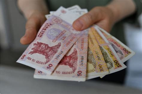 Деньги за голосование на выборах передали полиции Молдовы еще два человека
