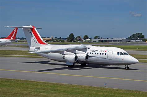 City Jet RJ85 EI-RJF | A rare site for me.. an RJ85 from Cit… | Flickr
