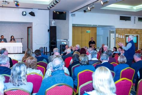 Δωρεάν μαθήματα ελληνικών προσφέρει ο Δ Πέγειας σε ενήλικες και παιδιά από χώρες της ΕΕ Pafos