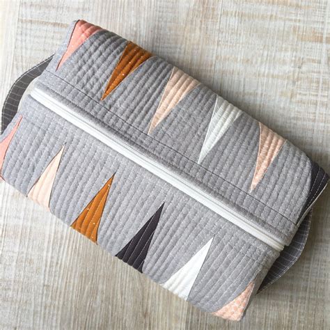 Quilted Box Pouch Pattern With Lining Full Color Instructions Sewing