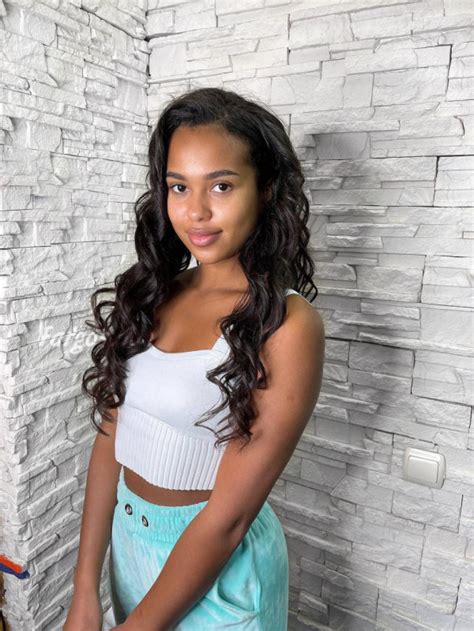 Укладка на довге волосся 675 фото ідей 2024