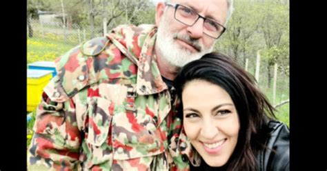 Стана ясно къде и как е починал съпругът на Деси Стоянова уважаваният журналист Велислав Русев