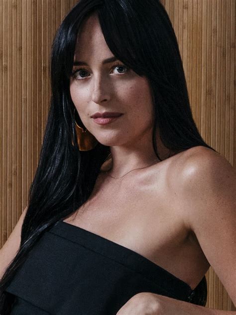 Dakota Johnson Model