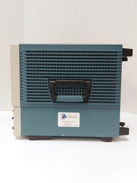 Tektronix Dsa8300 Digital Serial Analyzer Sampling Oscilloscope