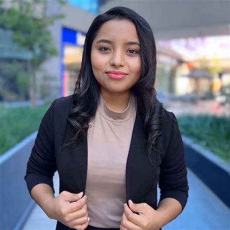 Yajaira Nava (@yajaira.oficial) • Threads, Say more