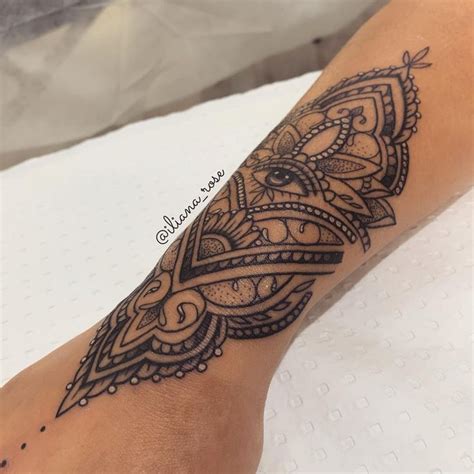 That Mandala Girl 🏵 On Instagram “evil Eye 🧿 Henna Cuff For The