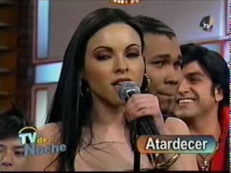 Evelyn Nieto Cantando En Tv De Noche Youtube