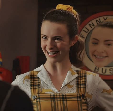 She Got Dad Jokes For Days 💛 Series De Nickelodeon Actriz De Cine