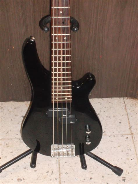 Bajo Electrico
