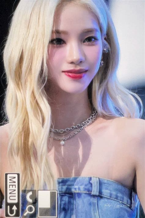 2023 연세대 축제 금빛 모발 에스파 카리나 인스티즈 Instiz 이슈 카테고리