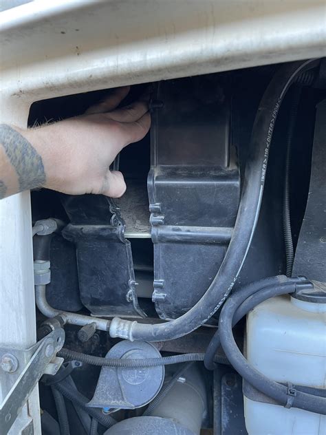 Engine Intake Filter Replacement I Took Out All The Screws And It Won